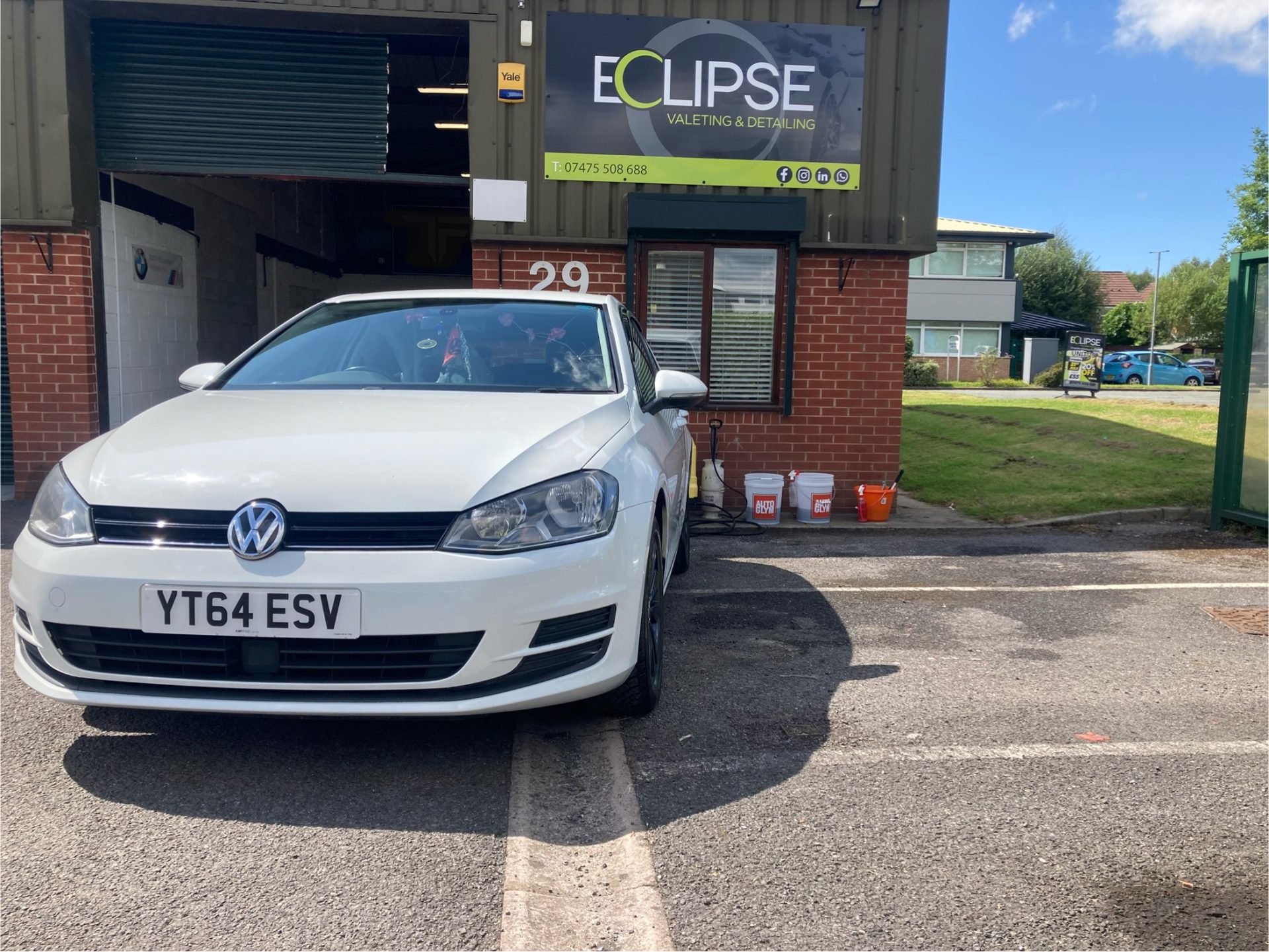 About Our Valeting Experts | Chorley | Eclipse Cleaning Solutions